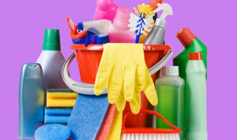 Os melhores produtos de limpeza que toda despensa precisa ter